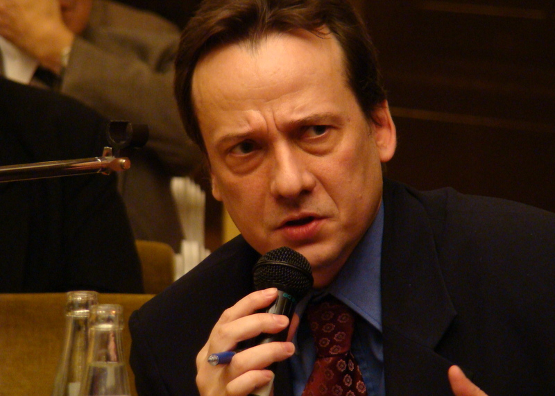 Tomáš Zálešák: Problém s realitou - živná pôda radikalizmu - DespiteBorders